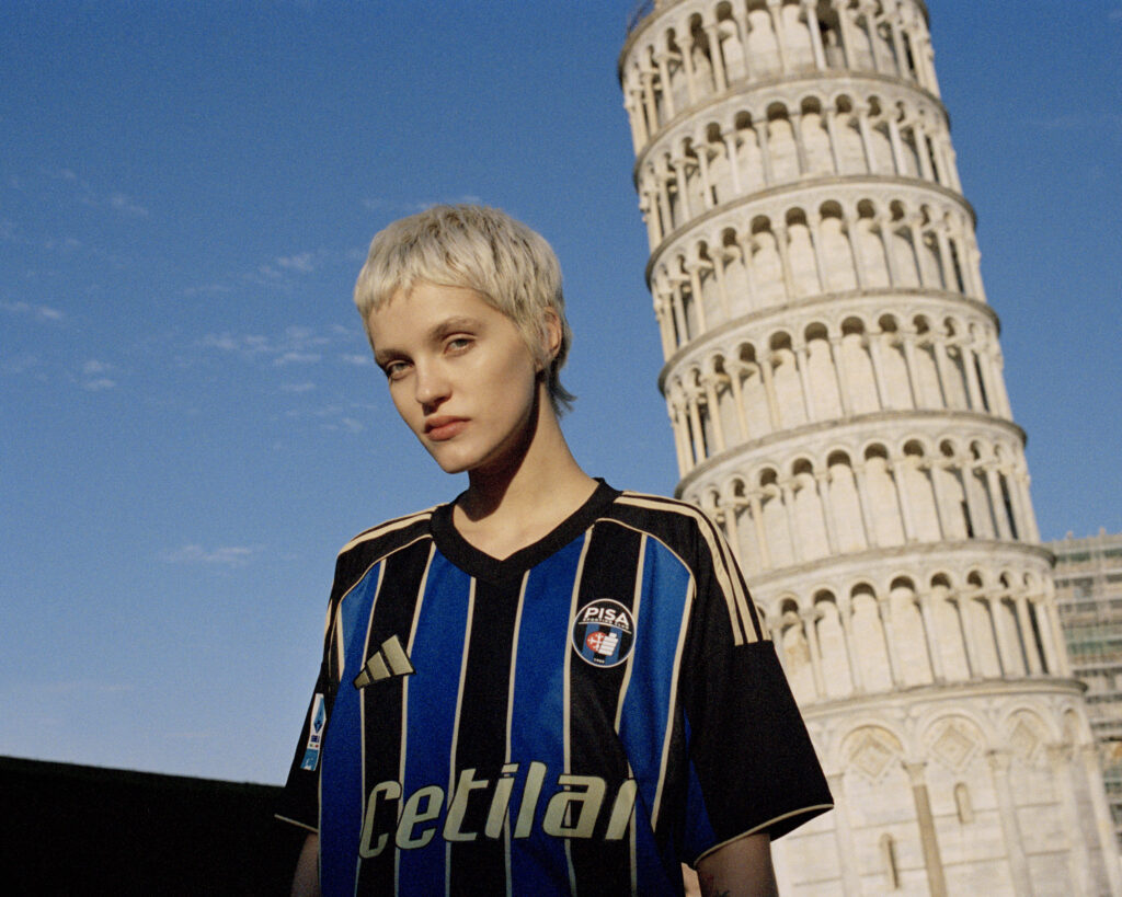 Pisa SC Home Kit, a golden light on the Nerazzurro - Pisa Sporting Club